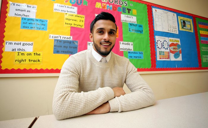 On A School Trip, British Muslim Teacher Denied Entry to U.S. - MOST